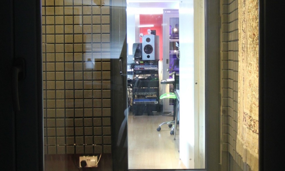 London Voice Over Studio Pictures - London Voice Over Studio